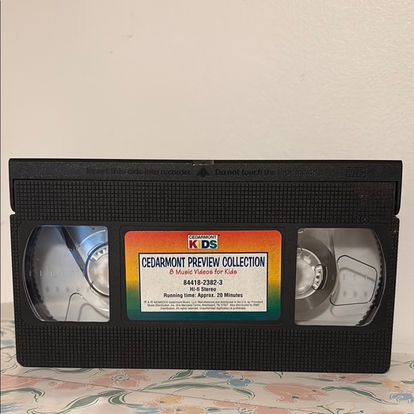 Cameras, Photo & Video | Cedarmont Kids Preview Collection Vhs Tape ...
